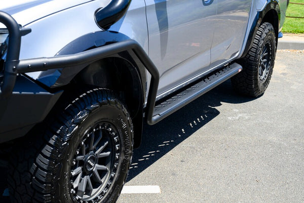 Isuzu DMAX Side Steps | Raxar Steps for DMAX 2024 Facelift – Brixton 4x4