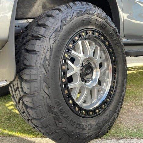 KMC KM549 GRS Wheels in machined with satin black lip – Brixton 4x4